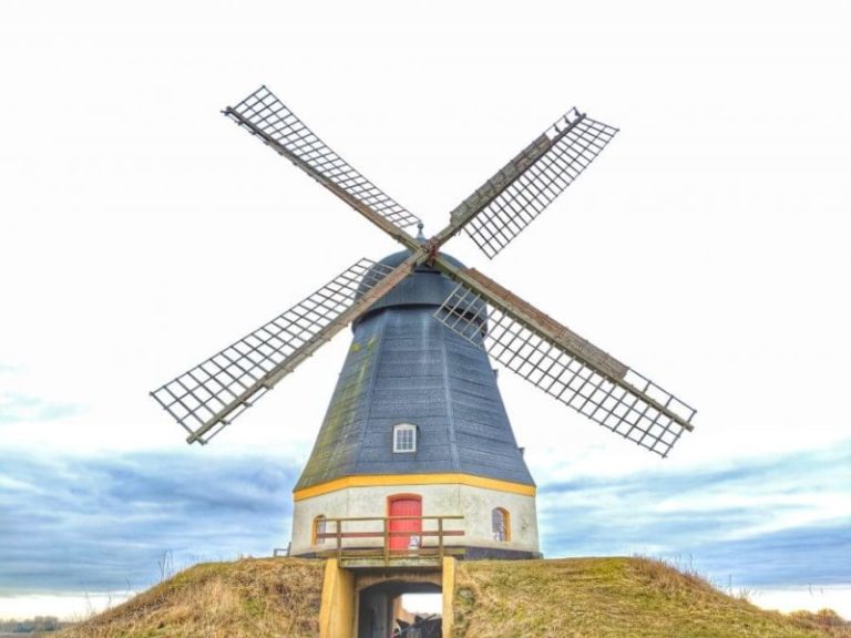 Samsø: An Energy-Powered Island - Every Country in the World